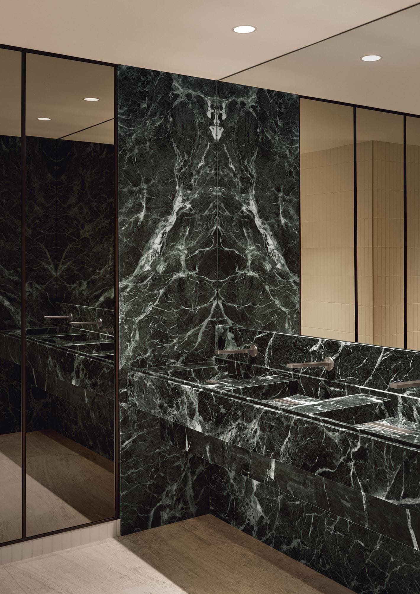 Vogue Hotel Montreal